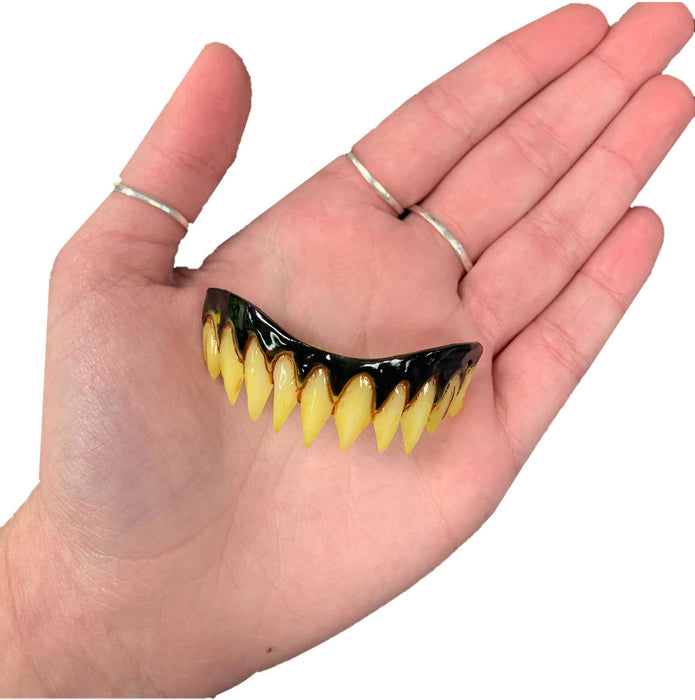 Dental Distortions | FX Fangs 2.0 - PENNYWISE VENEERS - BLACK GUMMED ...