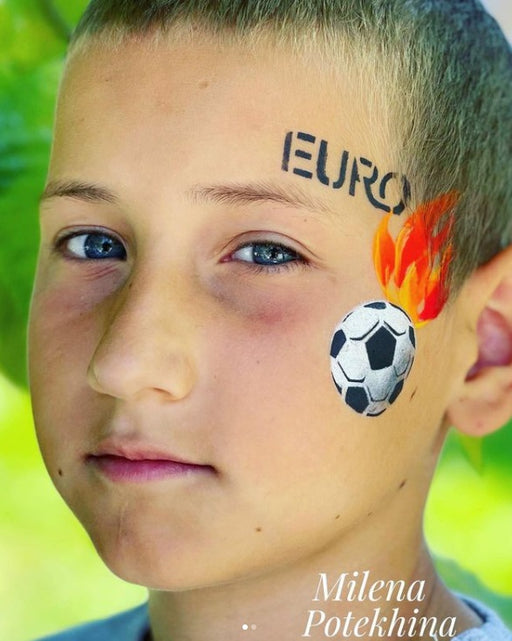 Soccerball Face Painting
